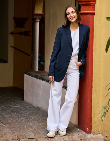 Ontdek onze dameskleding - LaDress by Simone